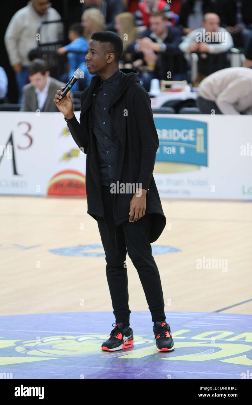 Basketball basketball arena singer hi-res stock photography and images ...