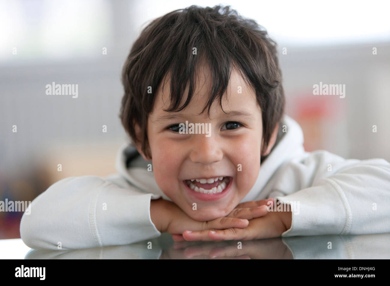 Portrait of a happy little boy Stock Photo - Alamy