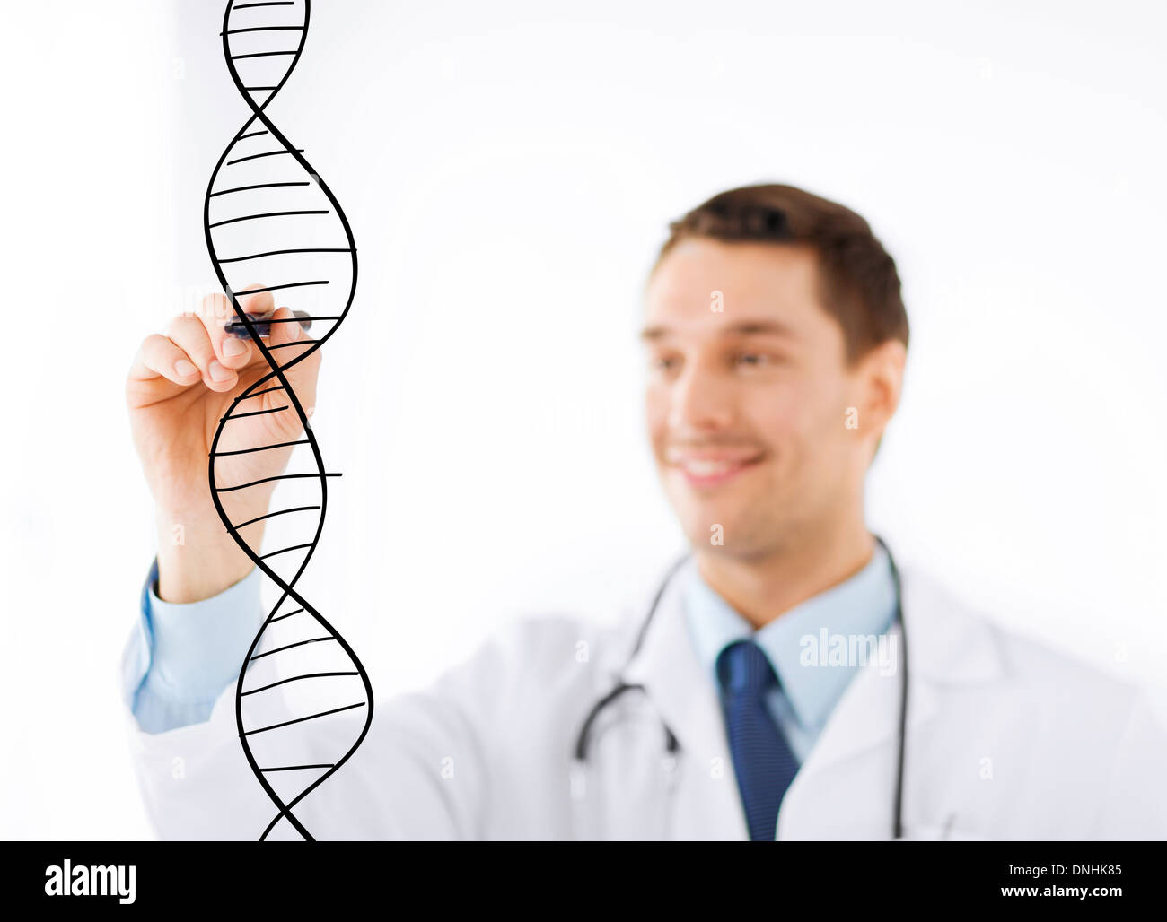doctor drawing dna molecule on virtual screen Stock Photo - Alamy