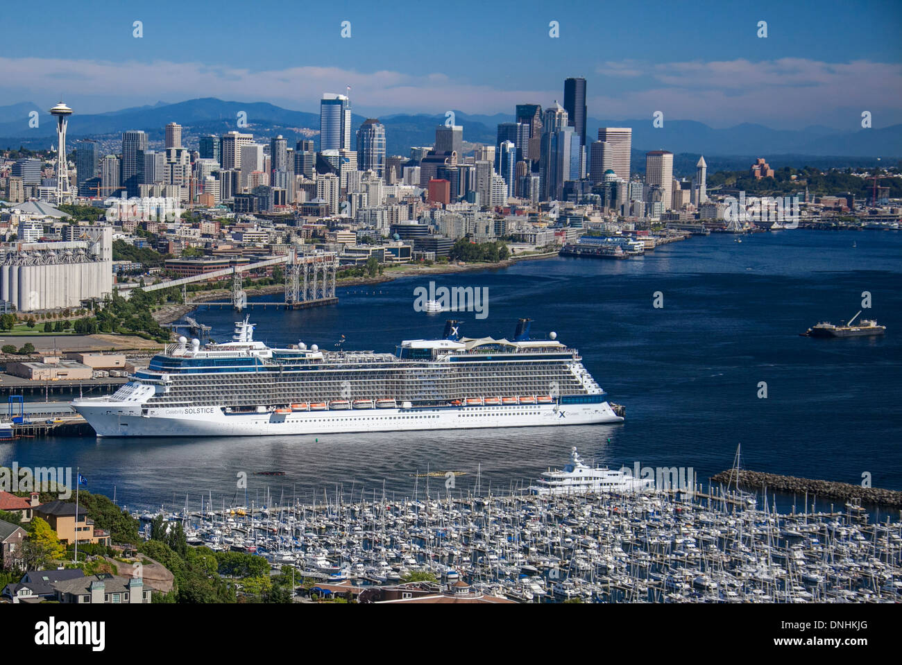 Alaska summer cruises hi-res stock photography and images - Alamy