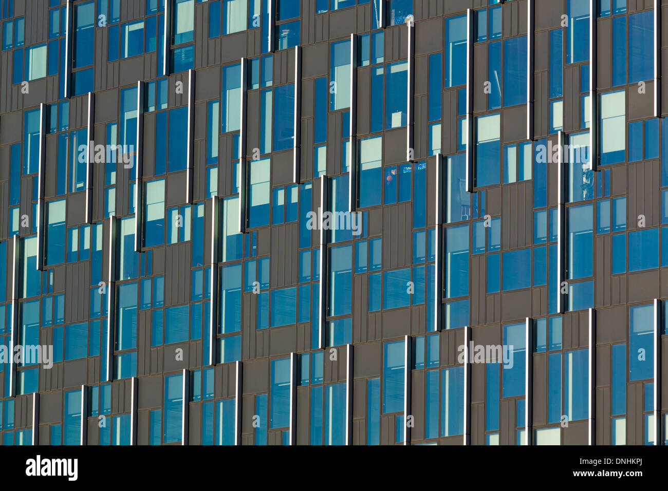 Office block facade hi-res stock photography and images - Alamy