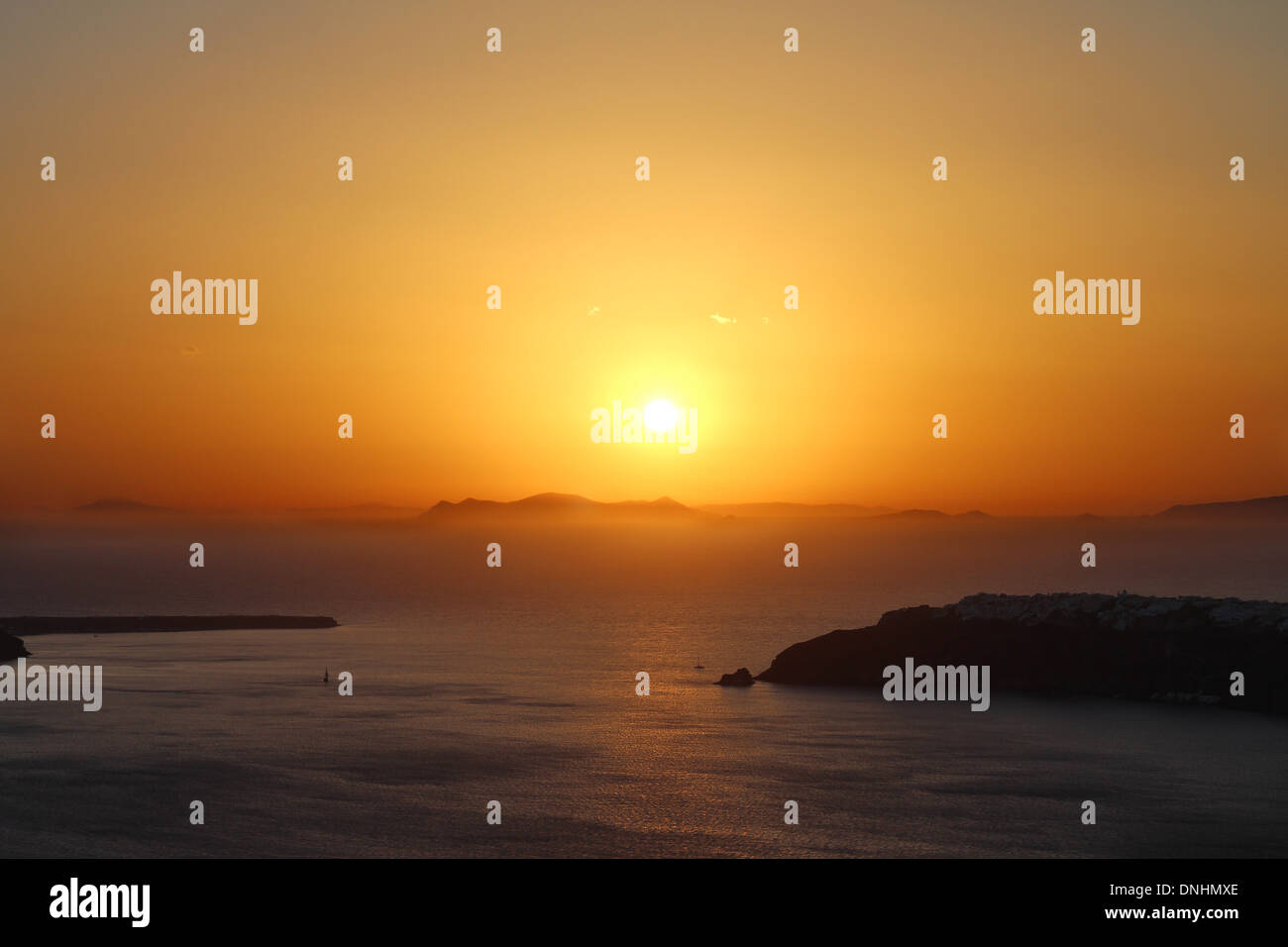 Sunset over the Caldera of Santorini, Greece in the Southern Aegean sea ...