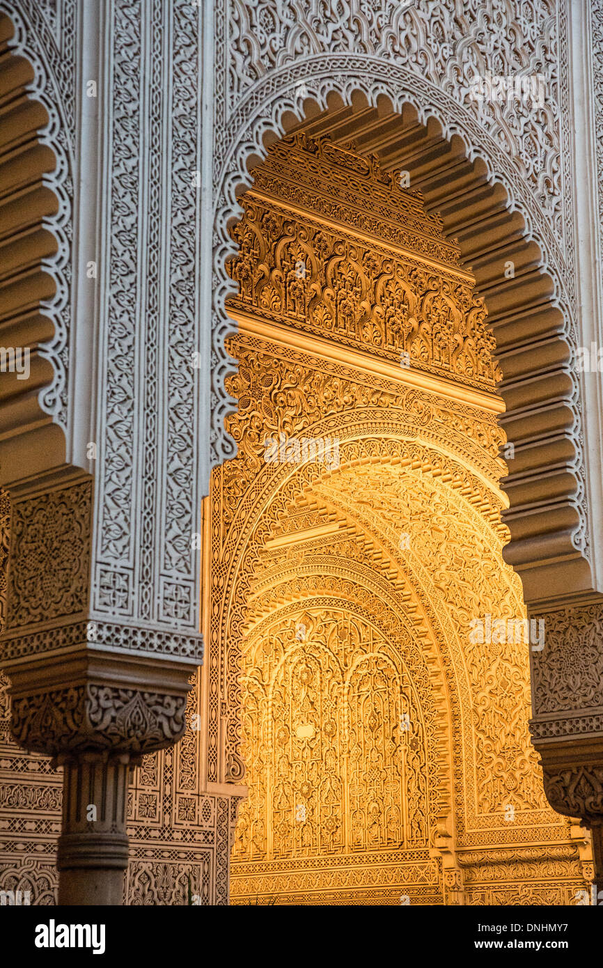 SCULPTED WOOD ORNAMENTS ON THE ARCHES, THE OLD MAHAKMA OF THE PACHA ...