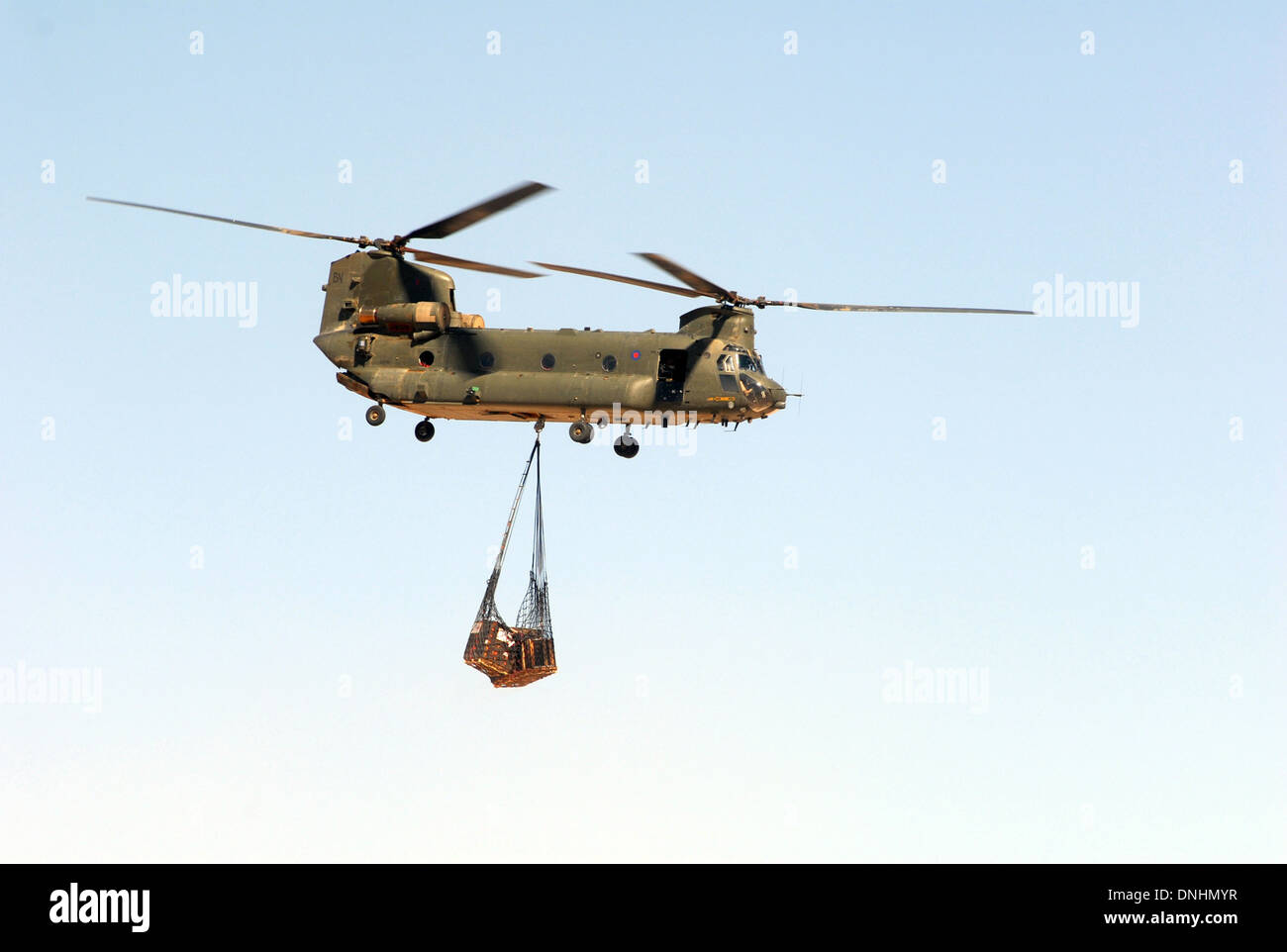 Chinook helicopter afghanistan hi-res stock photography and images - Alamy