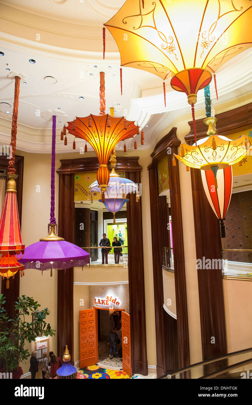 Wynn resort las vegas entertainment hi-res stock photography and images ...