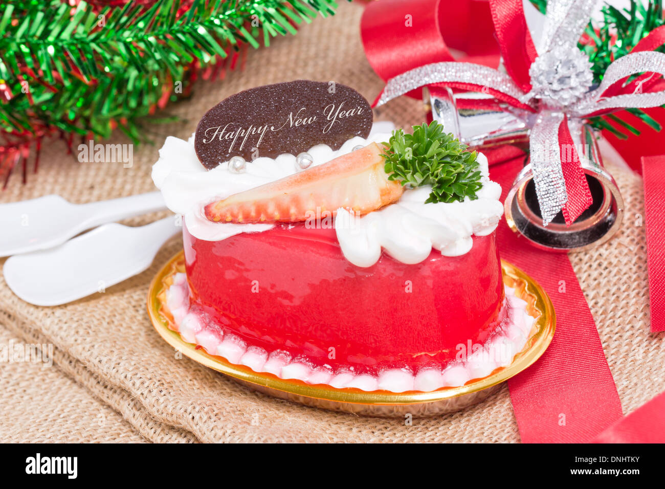 Cake with ribbon hi-res stock photography and images - Alamy