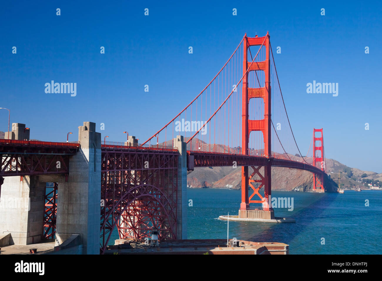 The Golden Gate Bridge in San Francisco bay Stock Photo - Alamy
