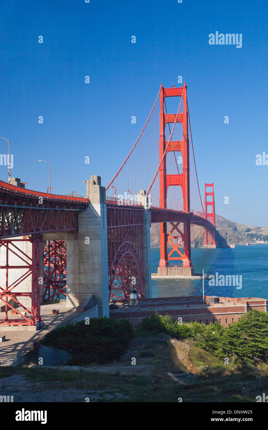 The Golden Gate Bridge in San Francisco bay Stock Photo - Alamy