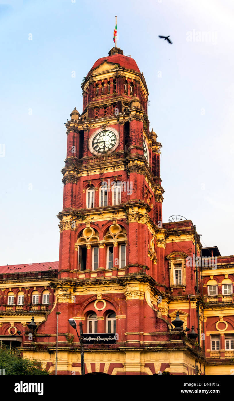 High court building yangon hi-res stock photography and images - Alamy