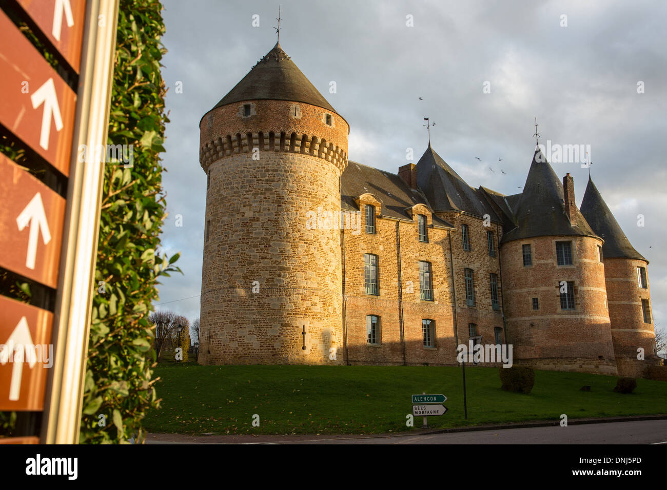 CHATEAU DE GACE, MILITARY EDIFICE BUILT IN THE 12TH CENTURY IN STONE ...