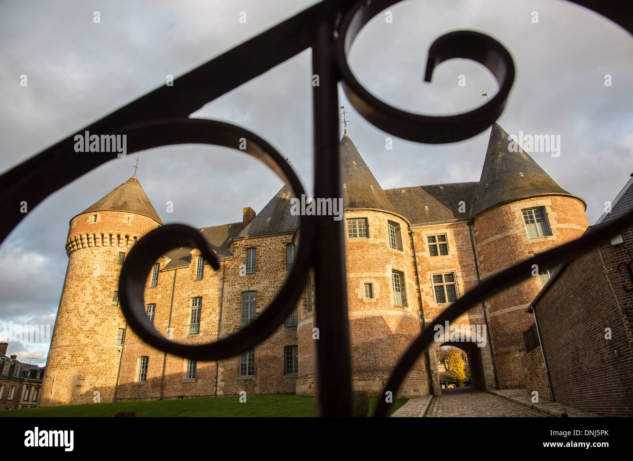 CHATEAU DE GACE, MILITARY EDIFICE BUILT IN THE 12TH CENTURY IN STONE ...