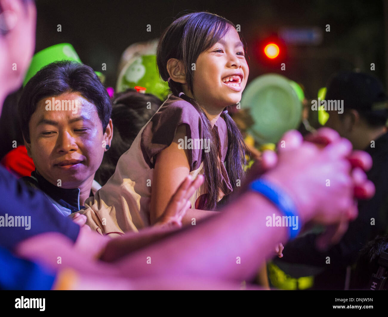 Magic act hi-res stock photography and images - Alamy