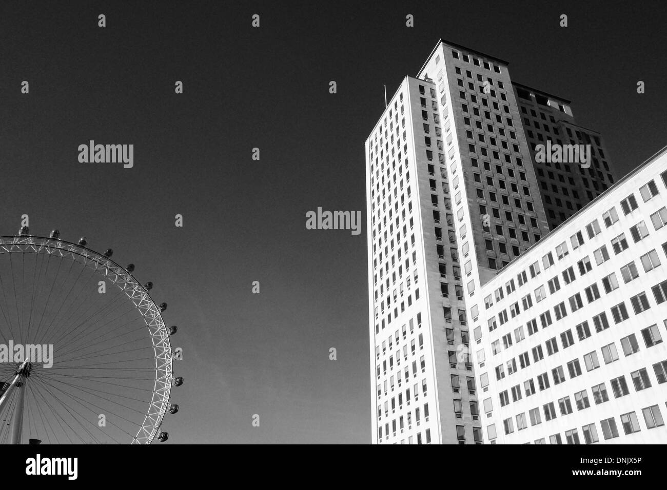 The Shell Building Stock Photo - Alamy