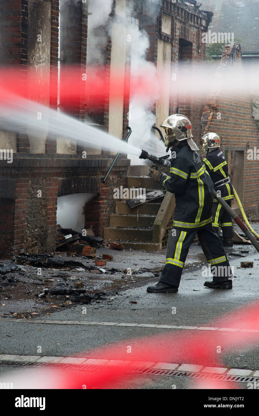 MARKING OF THE INTERVENTION ZONE WITH FLAGGING TAPE, EXTINGUISHING A ...