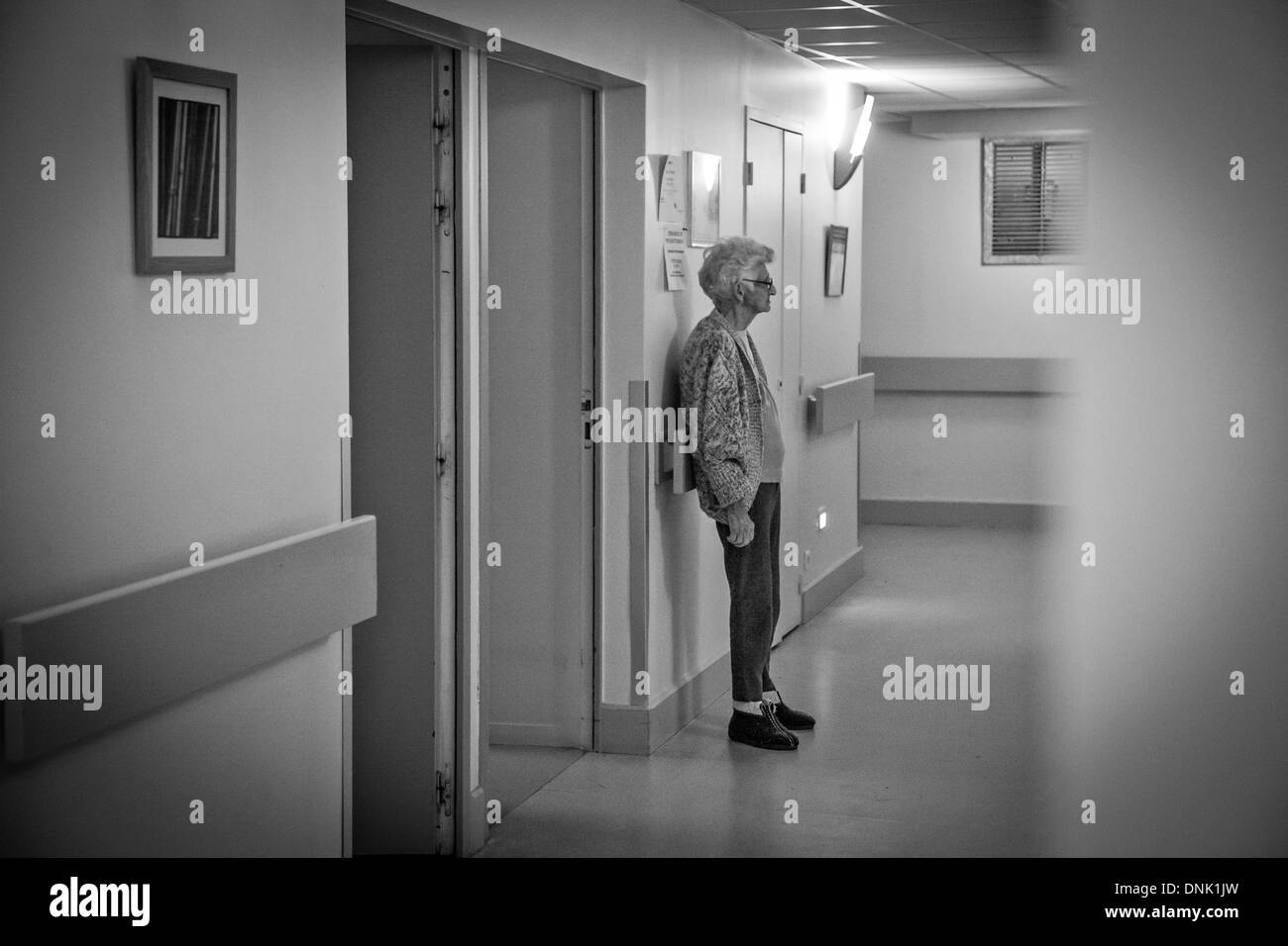 RETIREMENT HOME ILLUSTRATION, ELDERLY PERSON WAITING IN A CORRIDOR ...