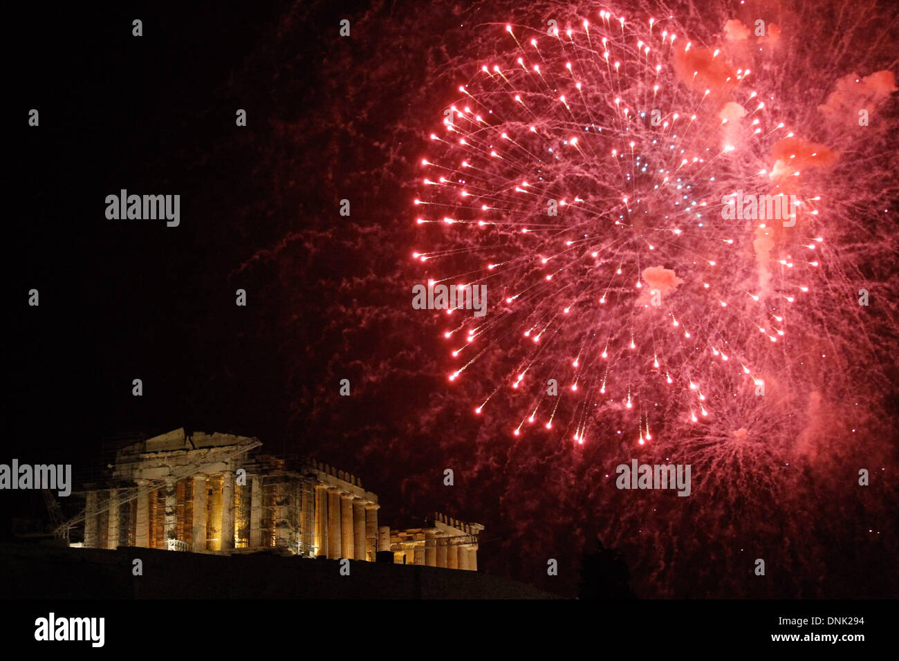 Athens, Greece. 31st Dec, 2013. Fireworks light up the Parthenon at ...