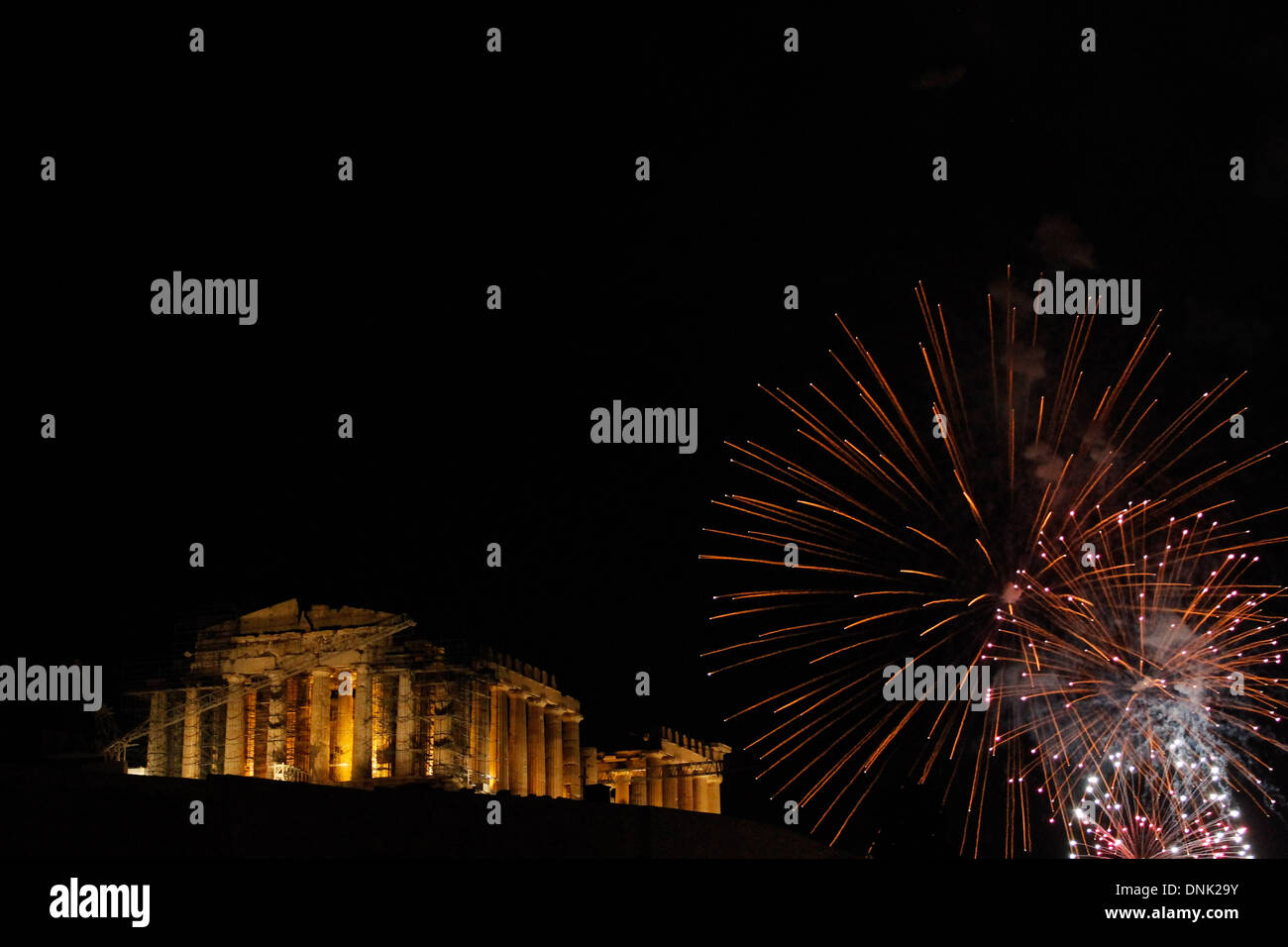 New year's eve fireworks athens hi-res stock photography and images - Alamy