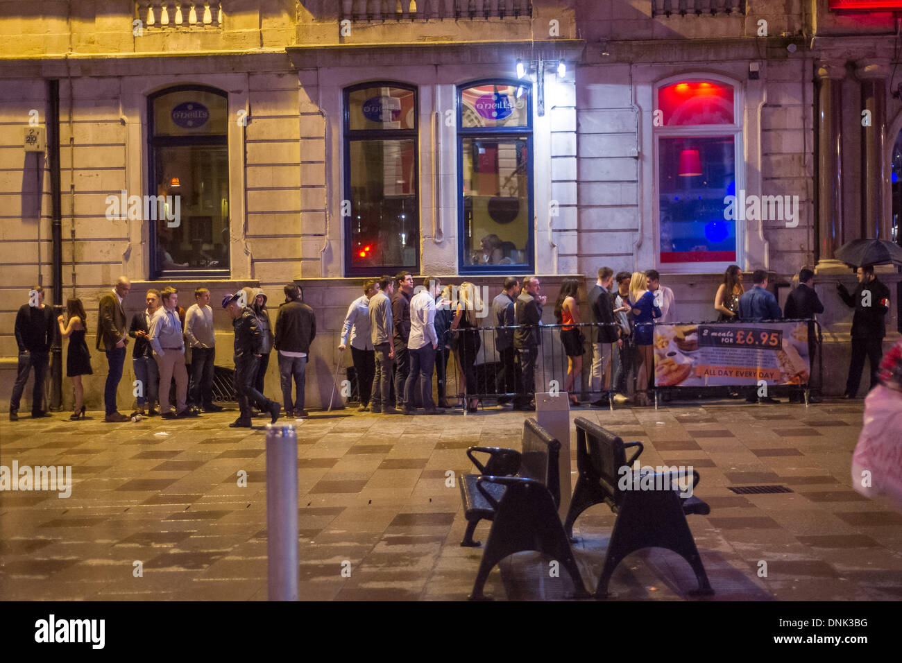 Eve nightclub hi-res stock photography and images - Alamy