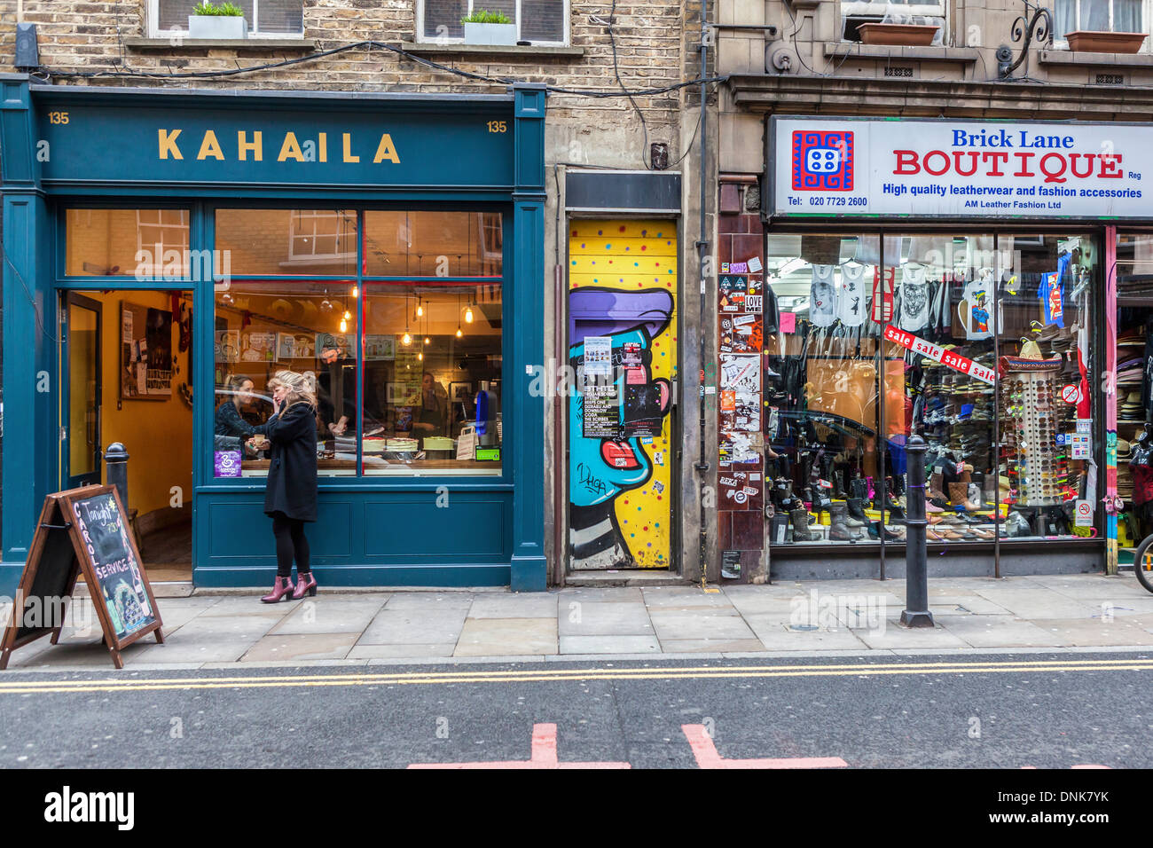 Community coffee shop hi-res stock photography and images - Alamy