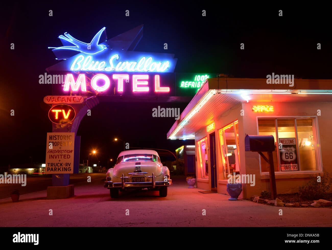 Route 66 landmark the Blue Swallow Motel, Tucumcari with old neon and ... Route 66 landmark the Blue Swallow Motel, Tucumcari with old neon and ...
