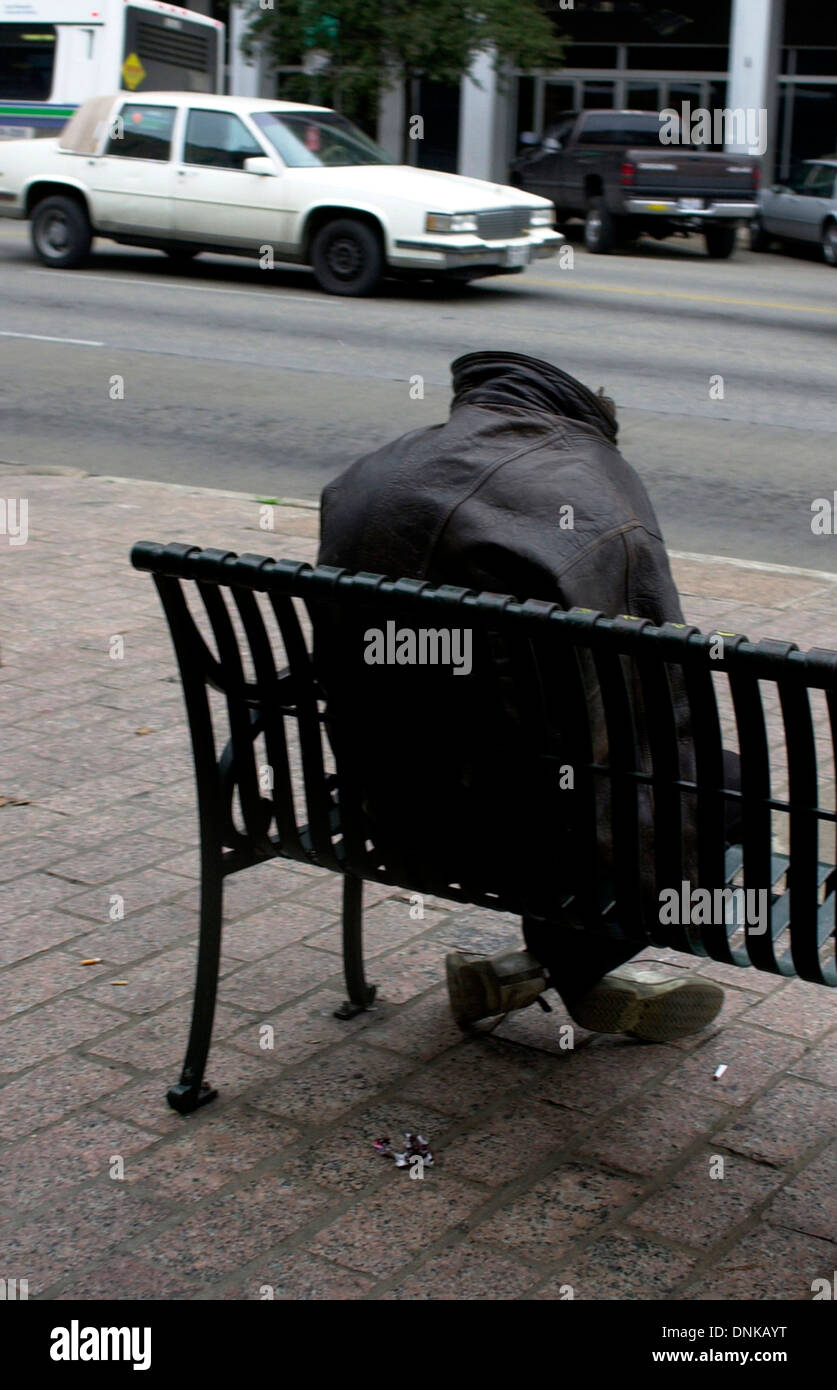 Headless man hi-res stock photography and images - Alamy
