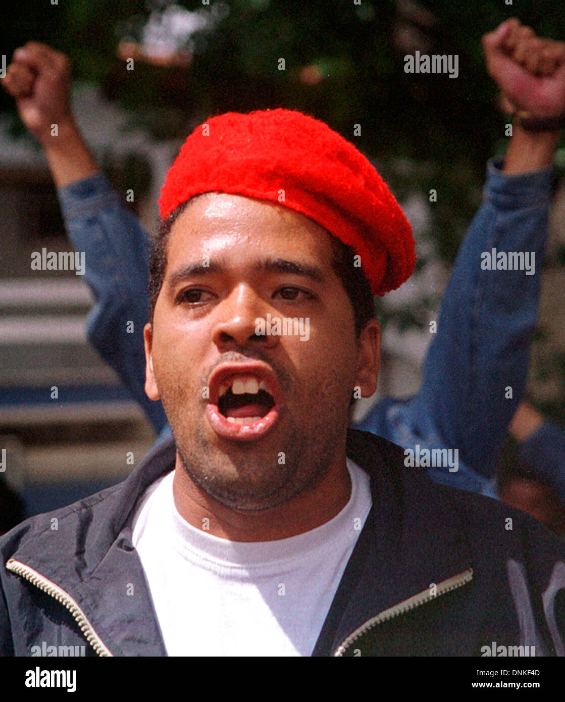 Venezuelans support hugo chavez hi-res stock photography and images - Alamy