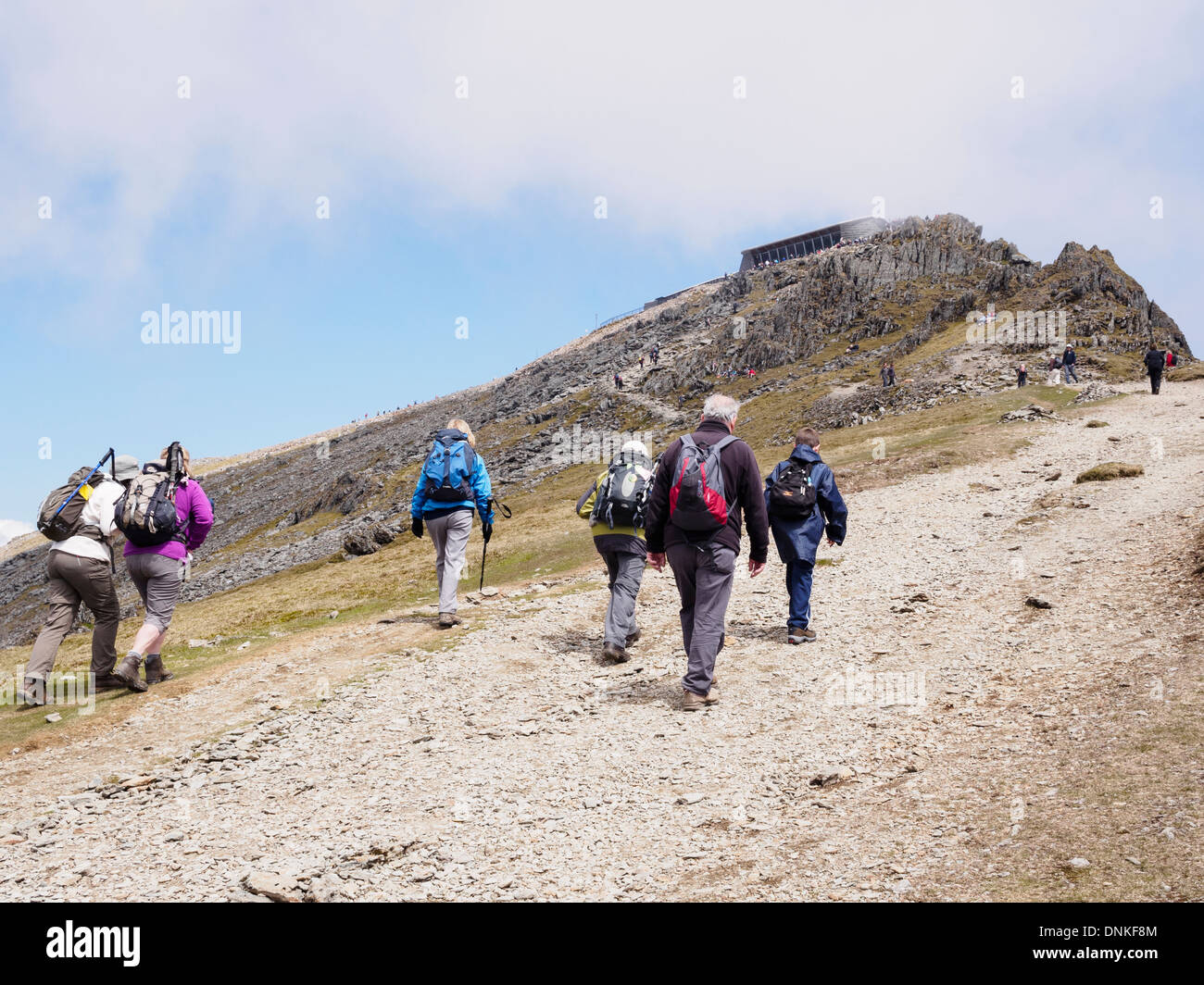 Snowdon summit cafe hi-res stock photography and images - Alamy