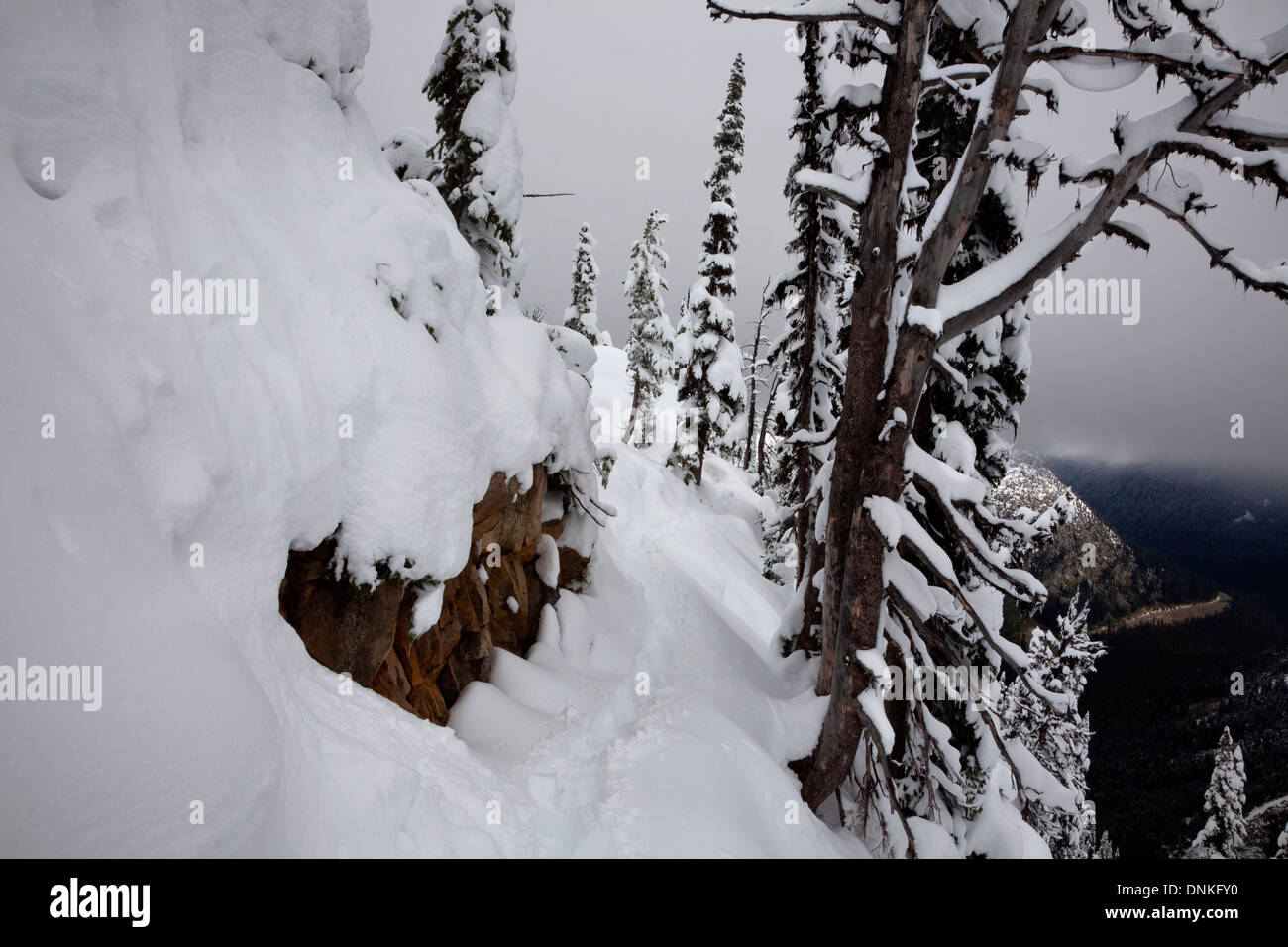 WASHINGTON - The North Cascades after an early winter snow storm from ...