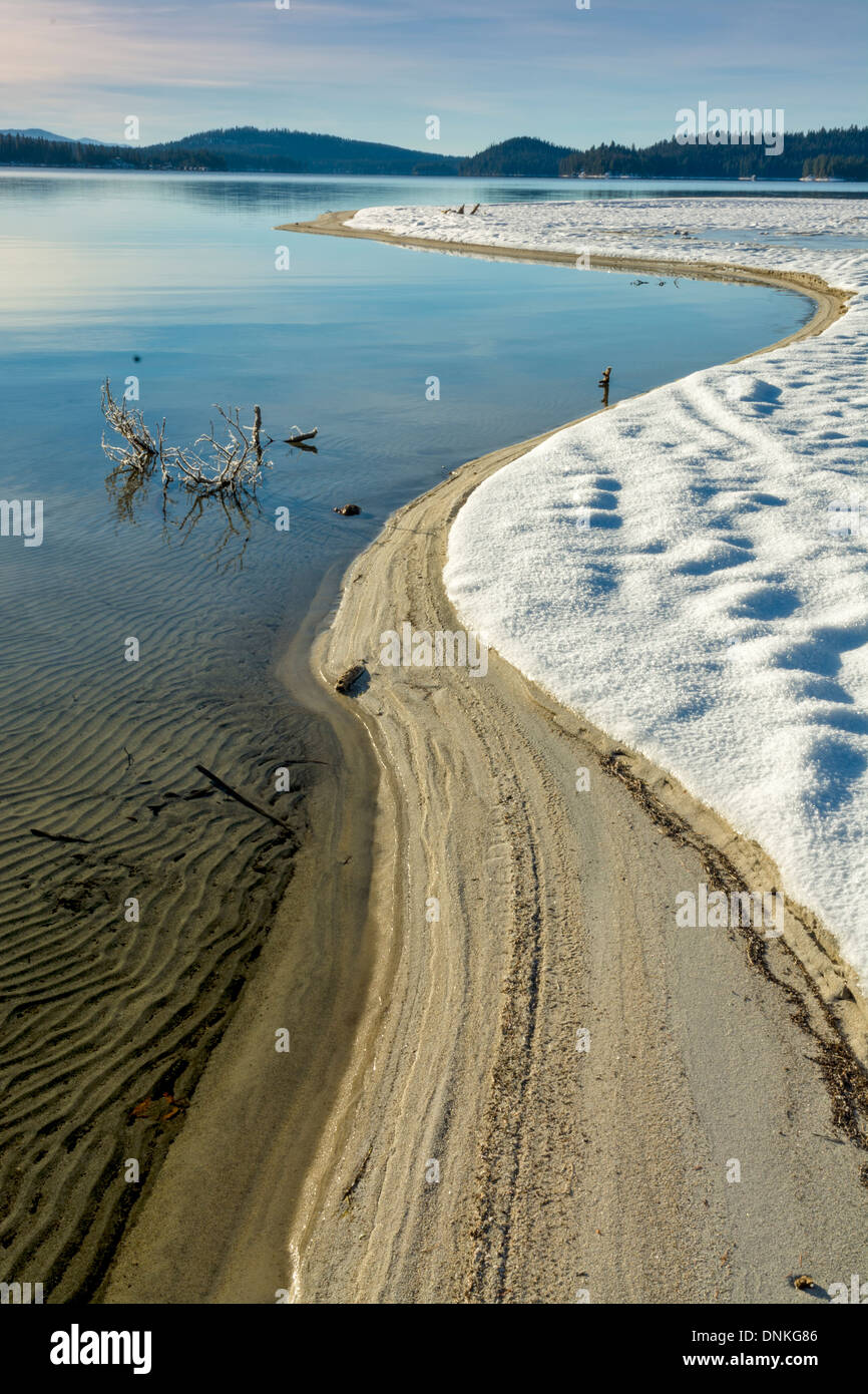 Snow water hi-res stock photography and images - Alamy