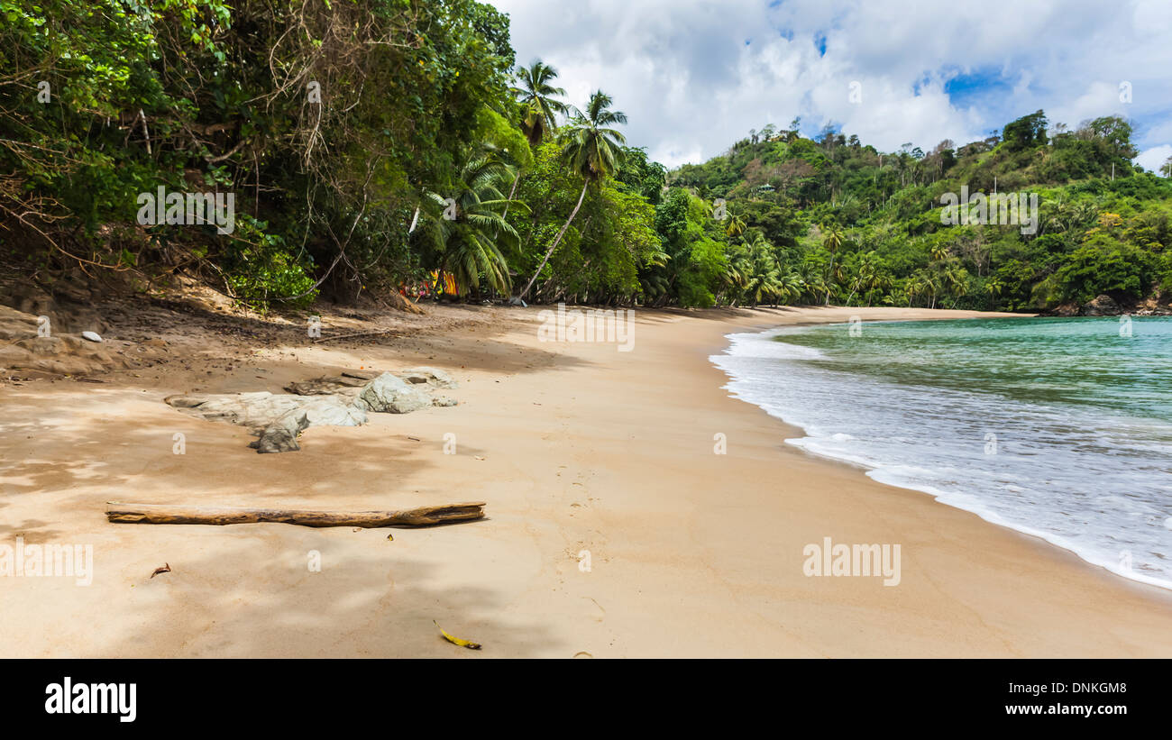 Remote Englishman's Beach between Caribbean island villages of Castara ...