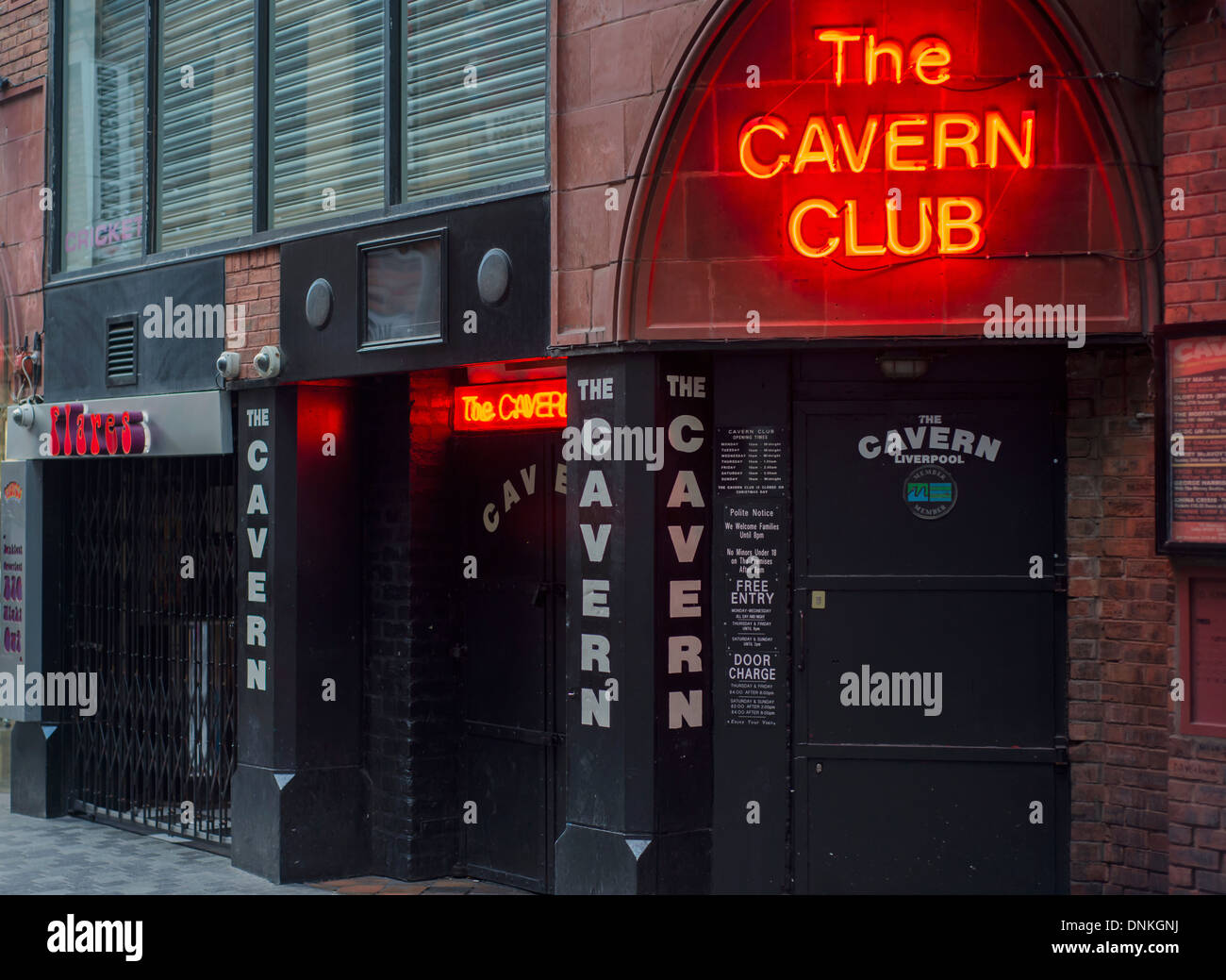 Exterior of the Cavern Club, Mathew Street, Liverpool, Merseyside ...