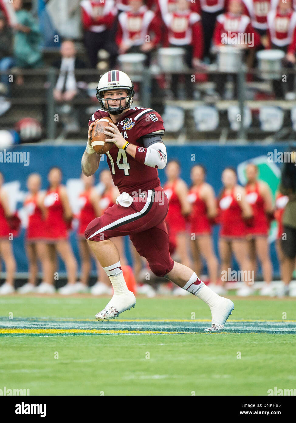 Orlando, Florida, USA. 1st Jan, 2014. S: South Carolina quarterback ...