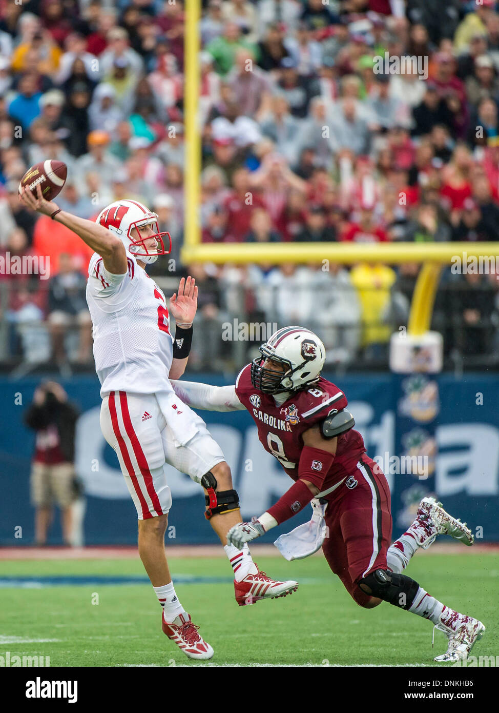 Orlando, Florida, USA. 1st Jan, 2014. S: Wisconsin quarterback Joel ...