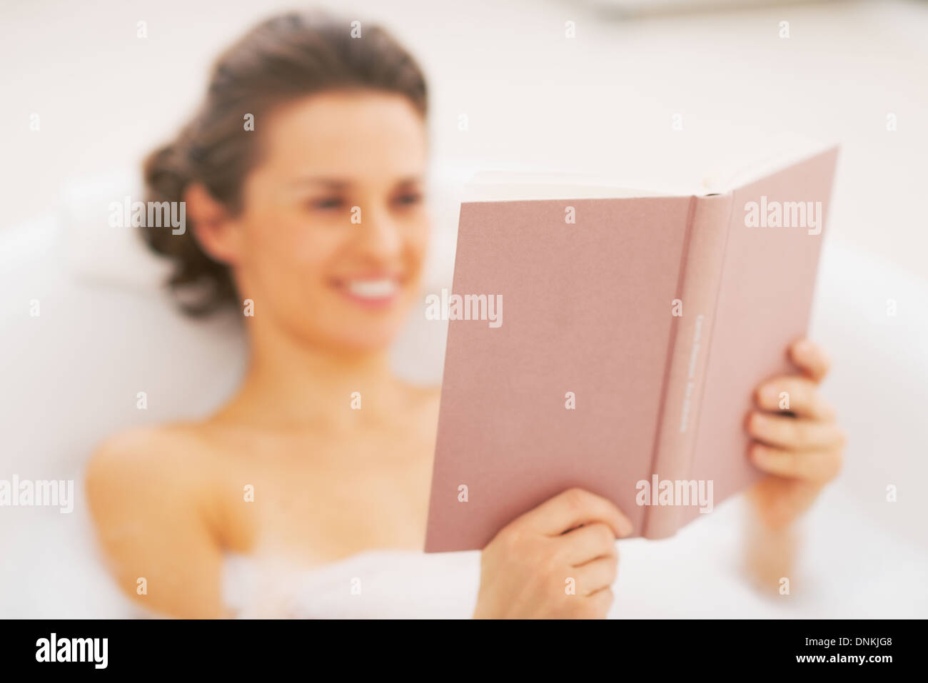 Reading In Bathtub High Resolution Stock Photography and Images - Alamy