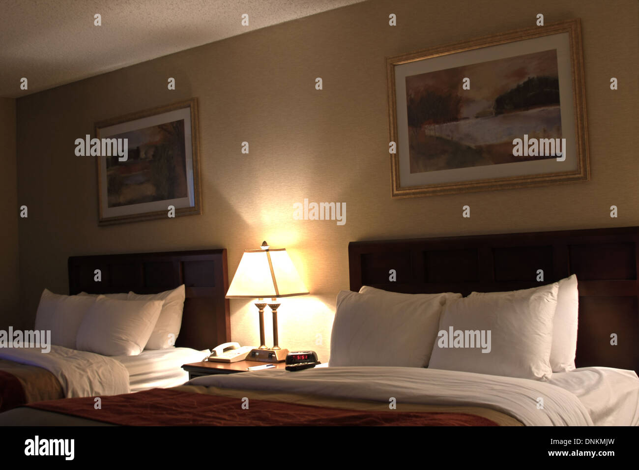 A hotel room HDR Stock Photo - Alamy