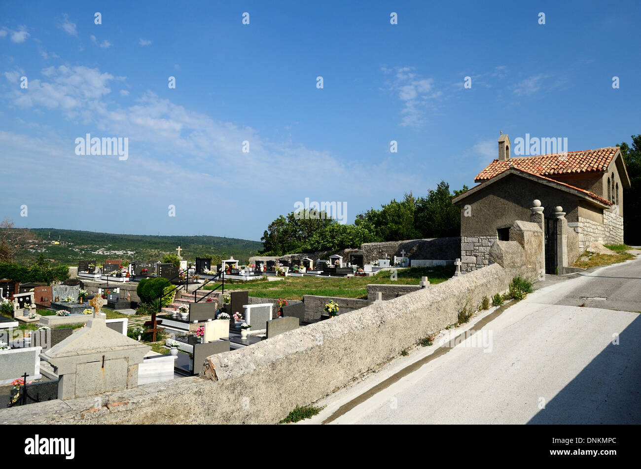 Rural cemetery hi-res stock photography and images - Alamy