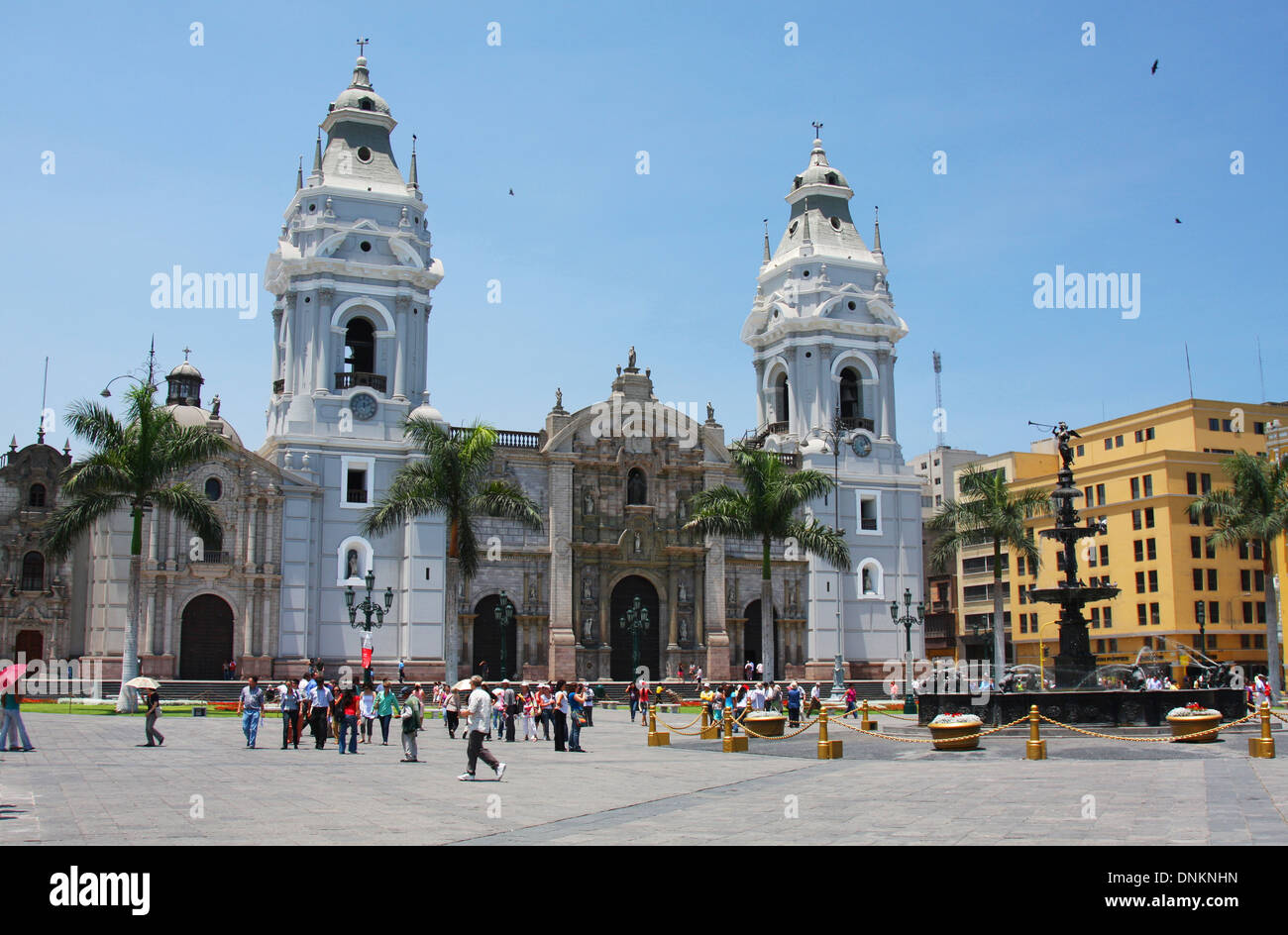 Lima peru hi-res stock photography and images - Alamy