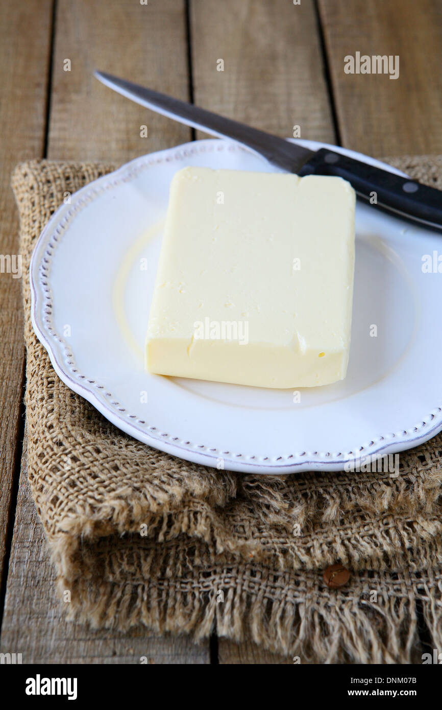 Butter plate block hi-res stock photography and images - Alamy