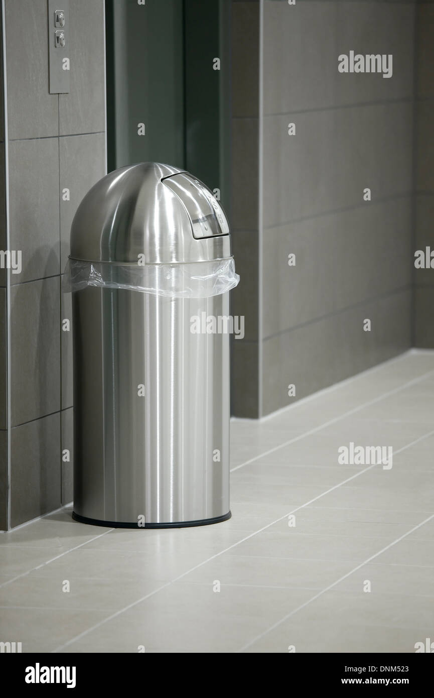 Bright dustbin hi-res stock photography and images - Alamy