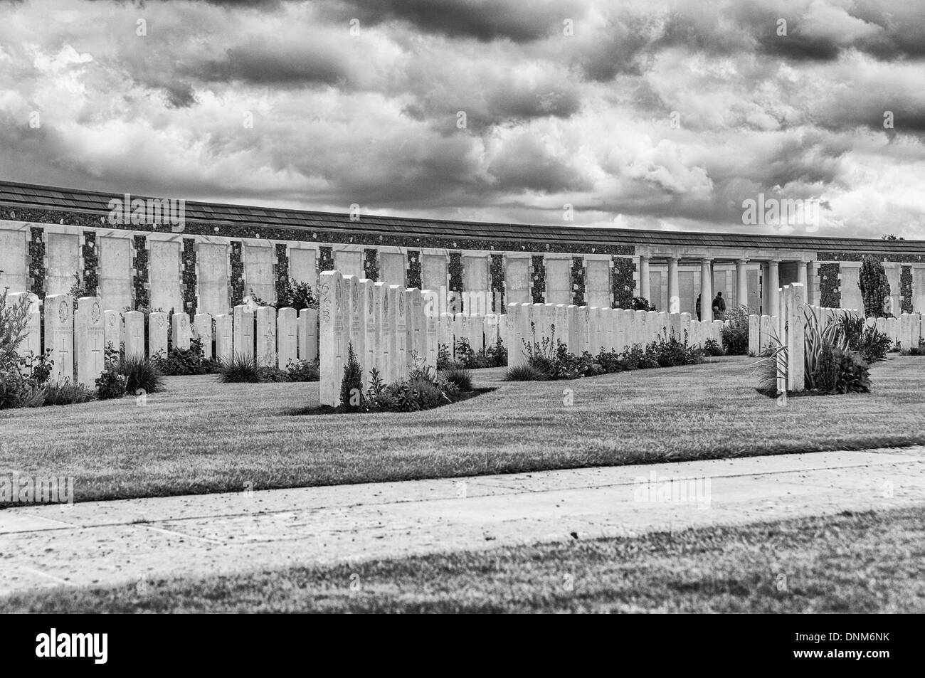 Photo commonwealth war graves hi-res stock photography and images - Alamy