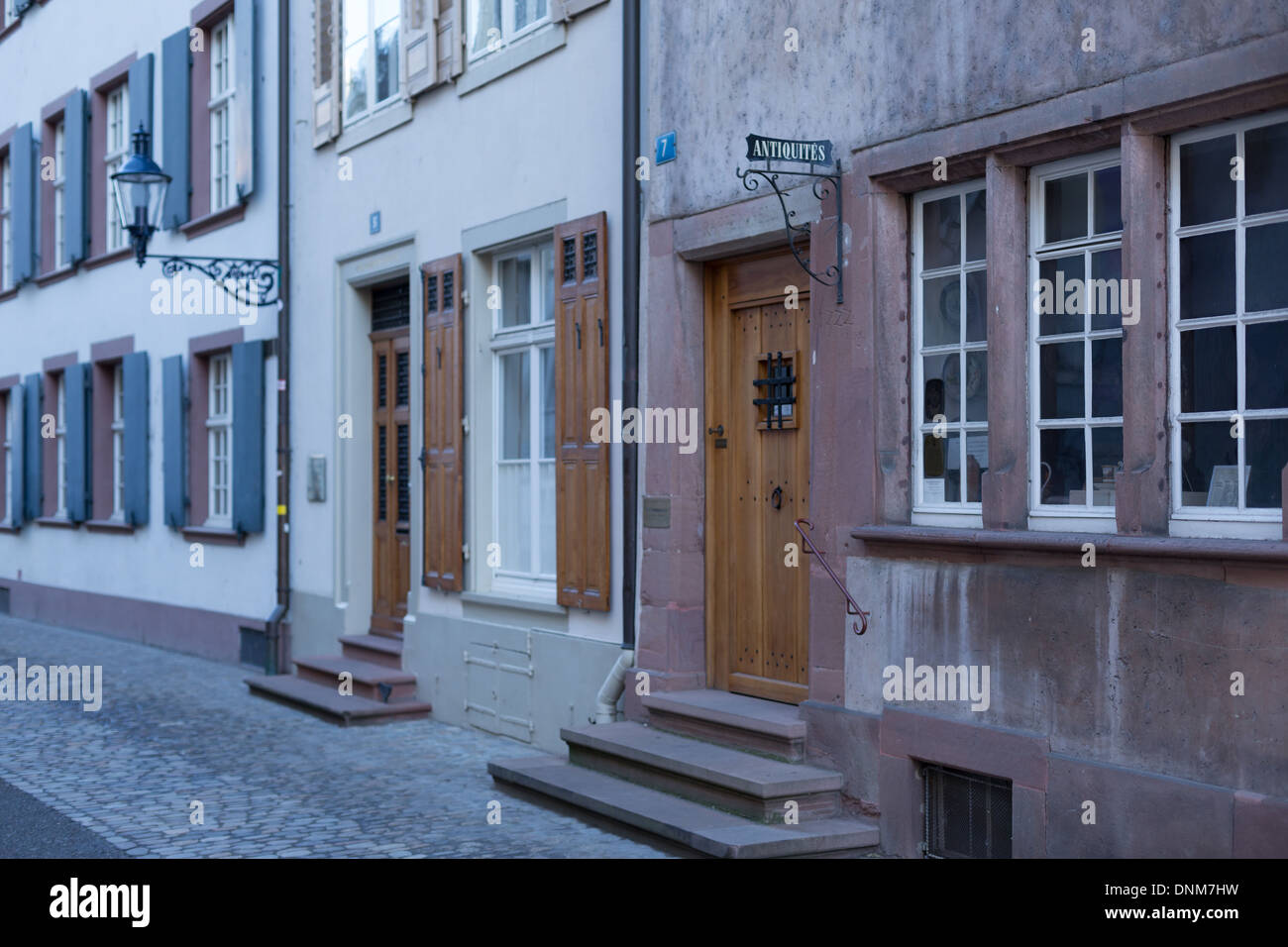 Antique store windows hi-res stock photography and images - Alamy