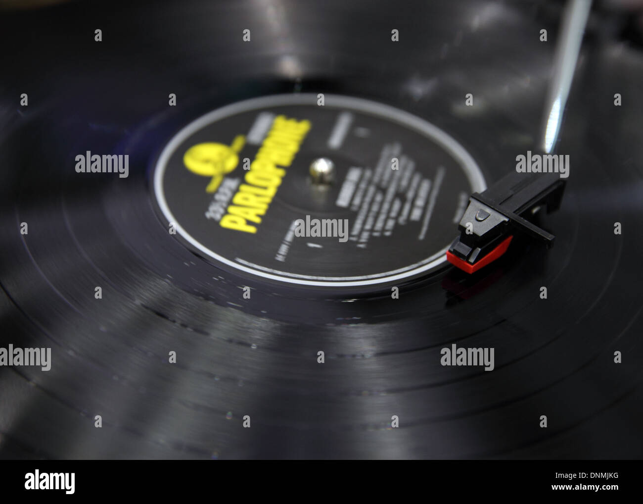 Acoustic booth hi-res stock photography and images - Alamy