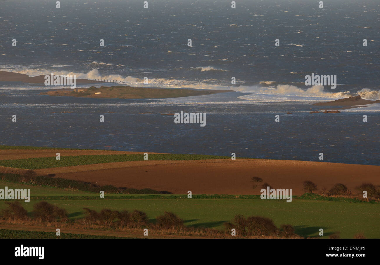 Sea surge coastal flooding Stock Photo - Alamy