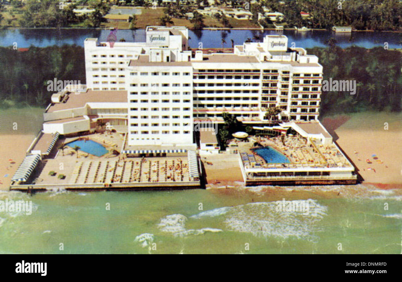 A postcard from the 1970s showcasing the Barcelona Hotel on Miami Beach ...