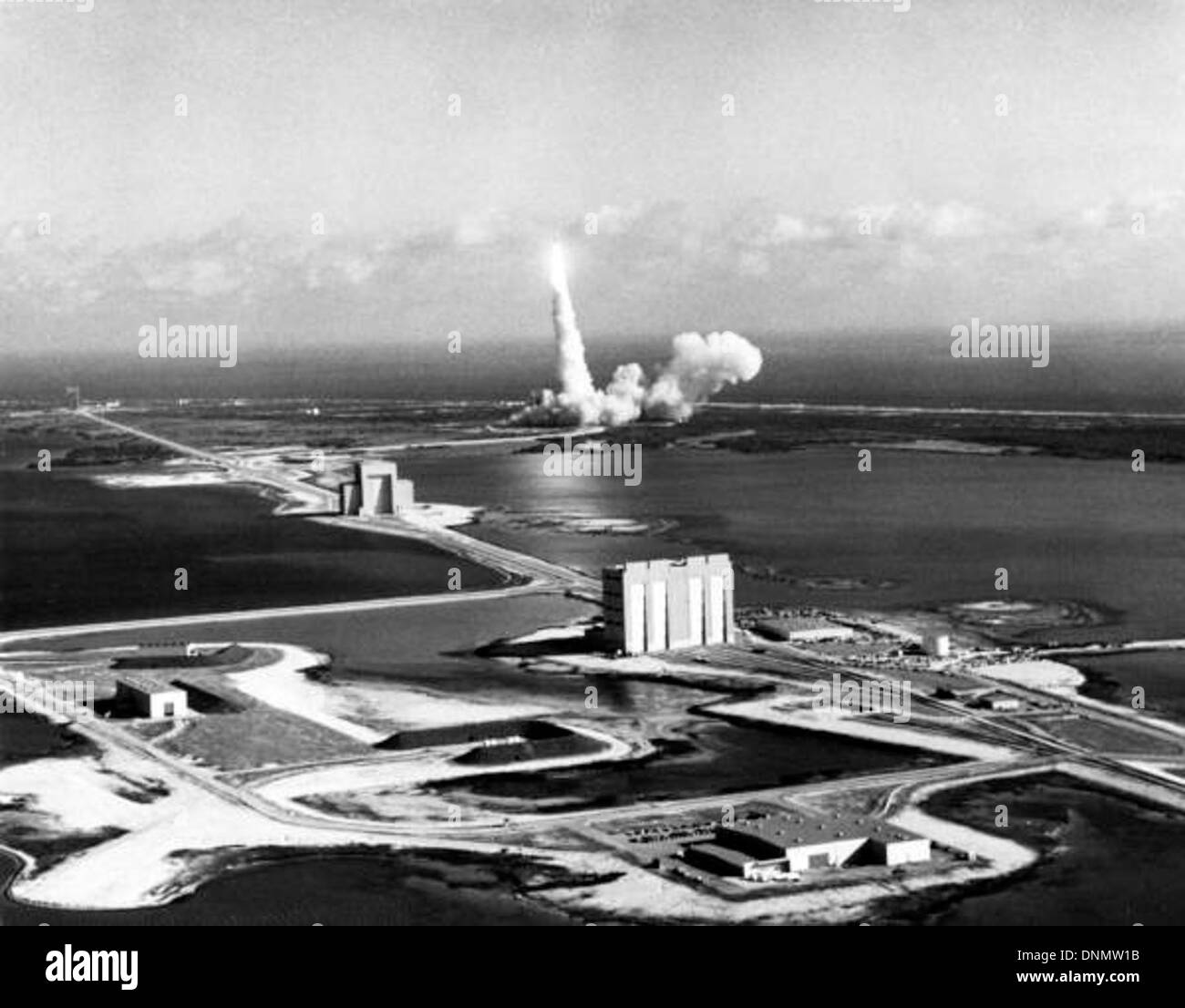 1960s rocket launches hi-res stock photography and images - Alamy