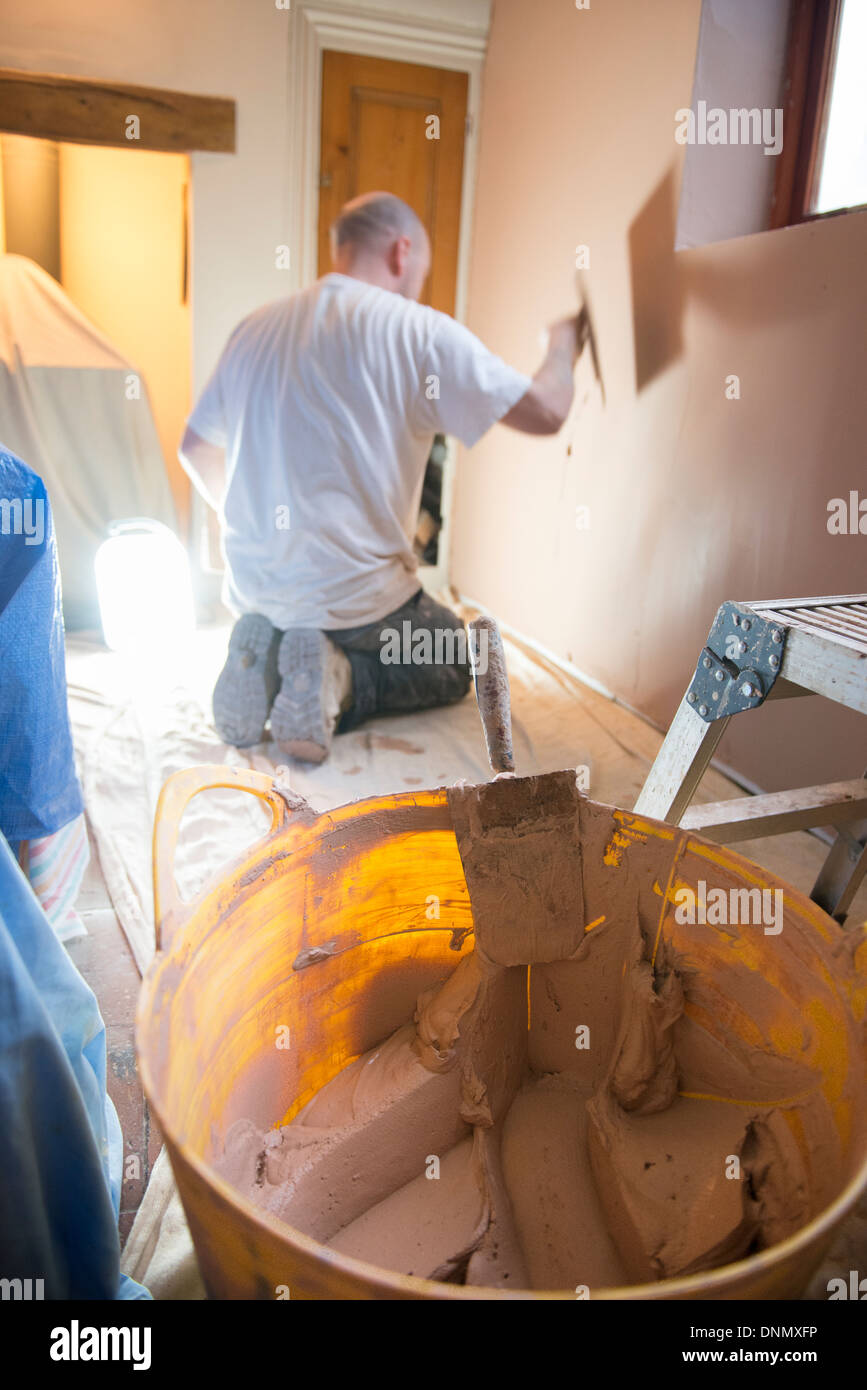 Plasterer hi-res stock photography and images - Alamy