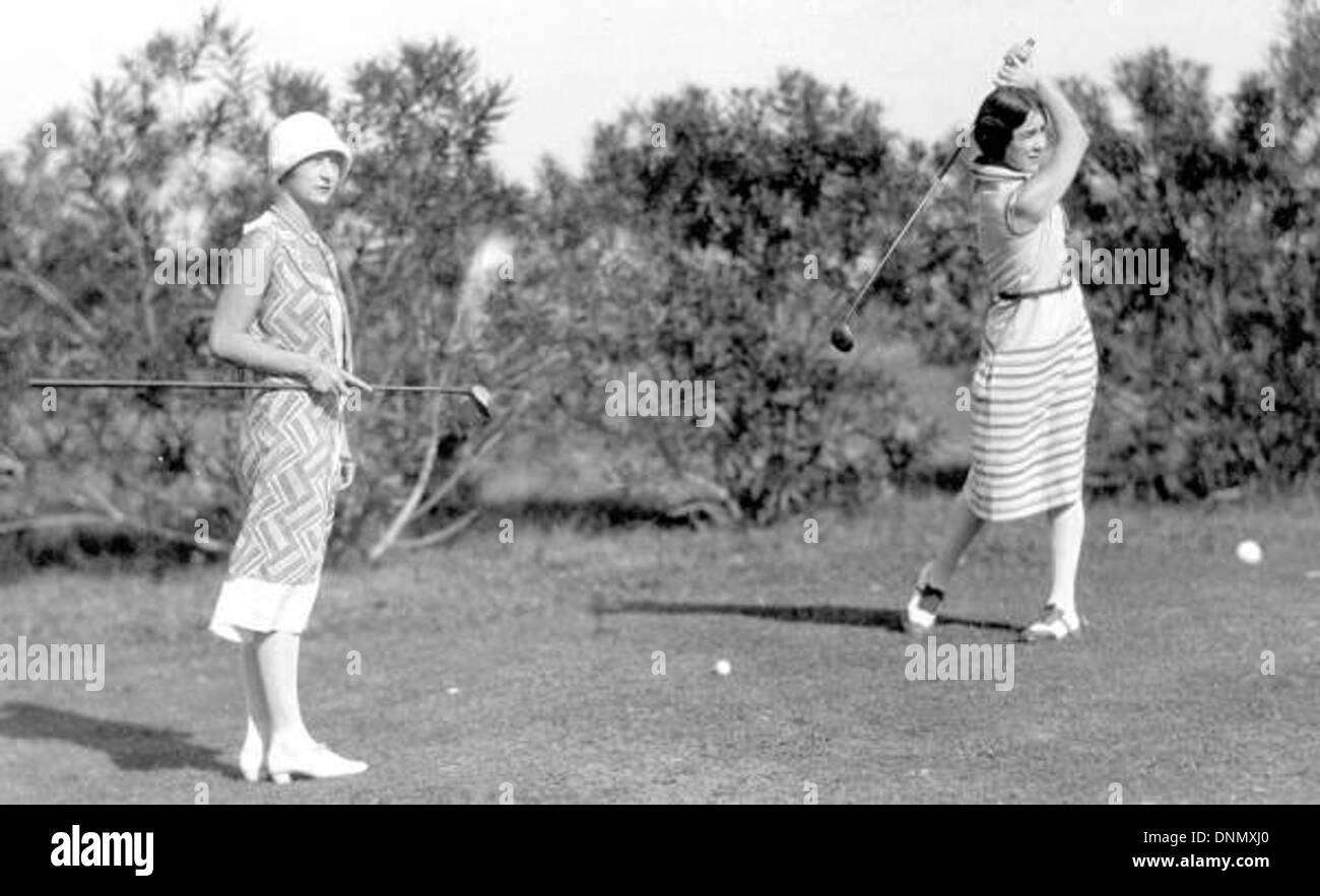 1920s golf fashion hi-res stock photography and images - Alamy