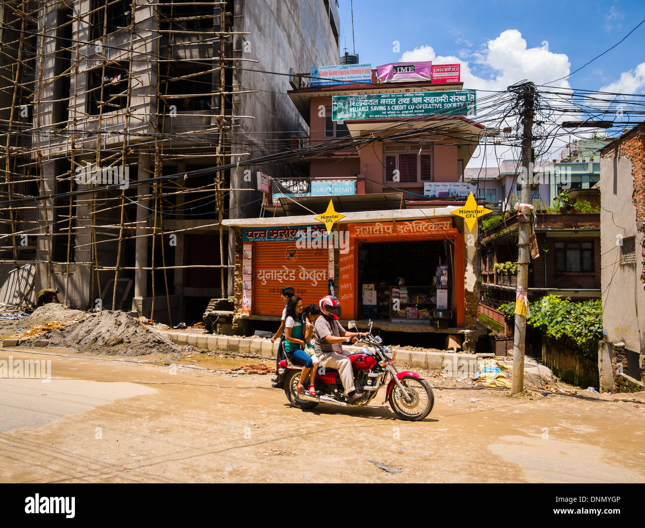 Nepal construction hi-res stock photography and images - Alamy