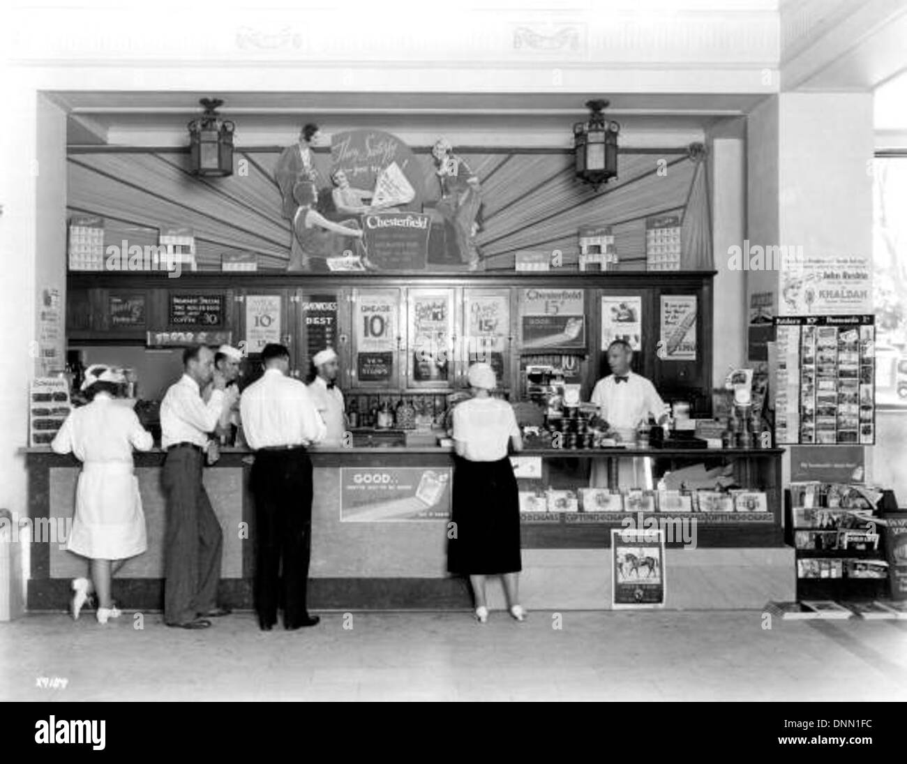 Soda fountains Black and White Stock Photos & Images - Alamy