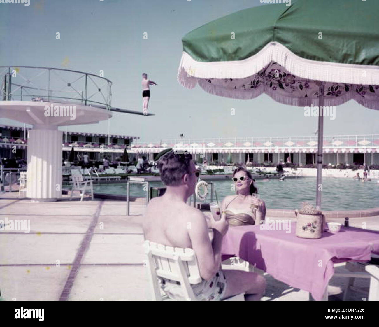 1950s poolside hi-res stock photography and images - Alamy